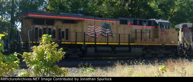 UP 2761, engineer's side view